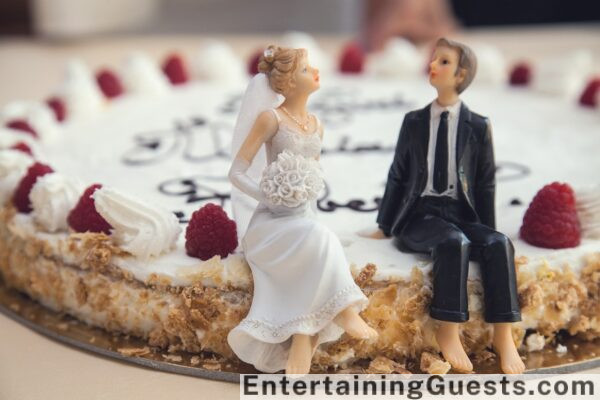 12 Unique Ideas to Entertain Guests at a Dinner Party - Entertaining ...